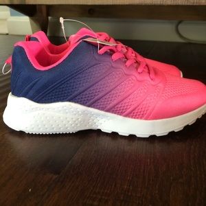 Zone Pro | Shoes | Girls Zone Pro Athletic Shoes | Poshmark